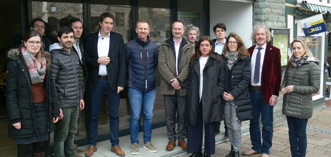 20 Digitalarbeiter sollen Projekte für die Stadt Homberg entwickeln ...