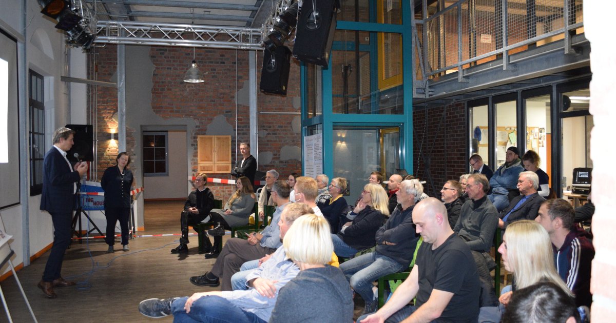 Homberger Zukunftsforum traf sich im Jugendzentrum | Stadtverwaltung ...