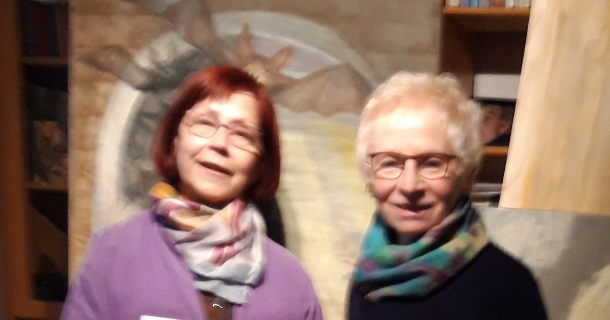 Gemeinschaftsausstellung mit neuem Thema „Zwischen >