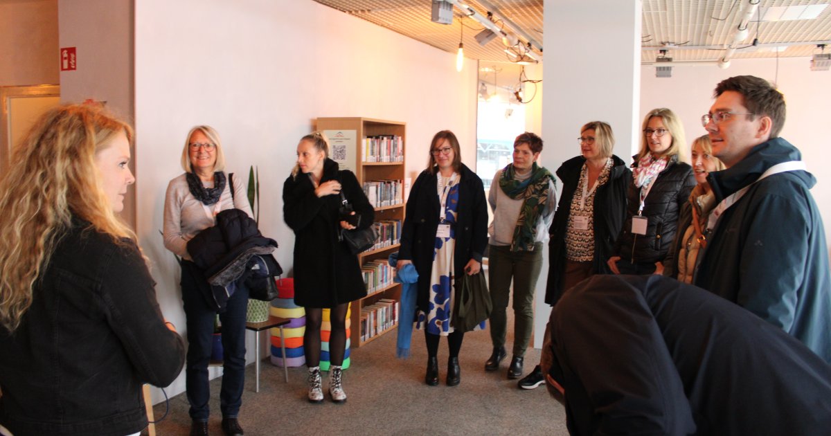 Ab in die Mitte-Delegation zu Besuch in Homberg | SV Homberg (Efze)