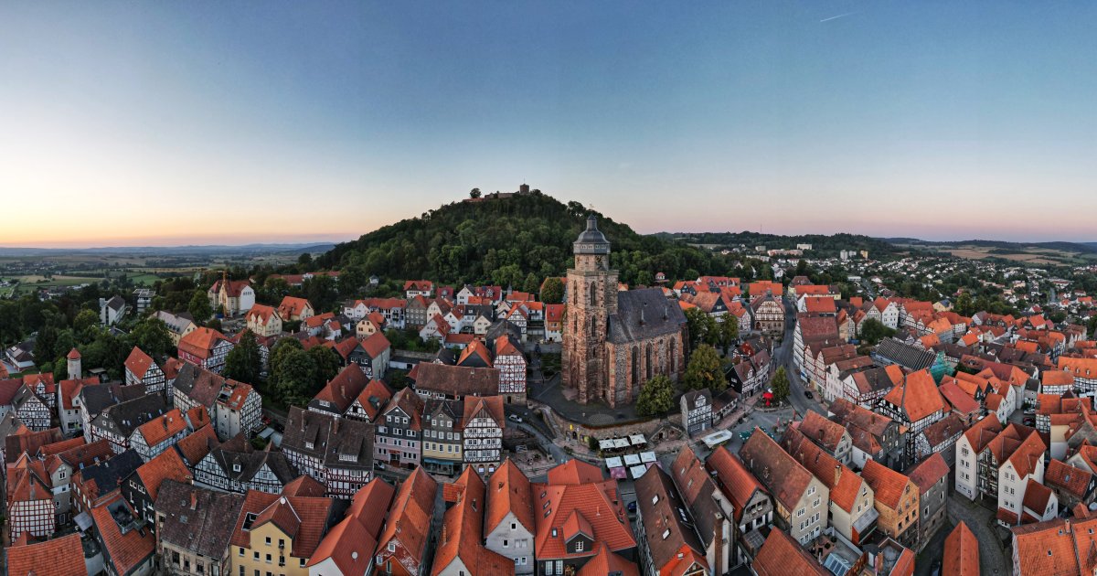 Kleinstadt im Wandel: Vergabe von RAUMstipendien startete in Homberg ...